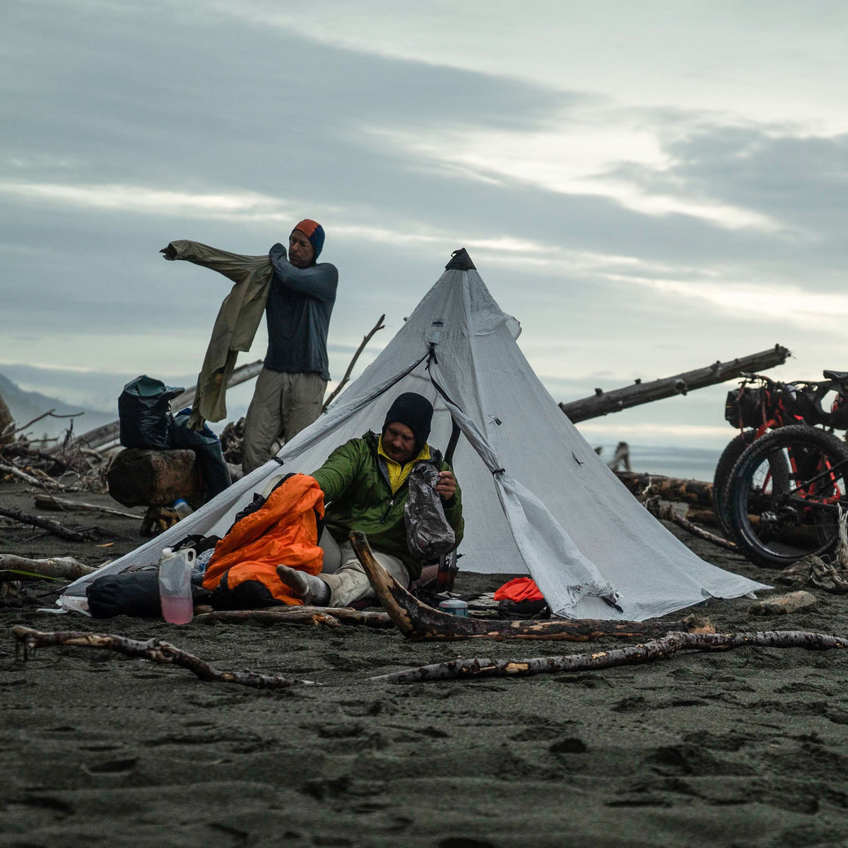 UltaMid 2 – 2 Person Ultralight Pyramid Tent Hyperlite Mountain Gear
