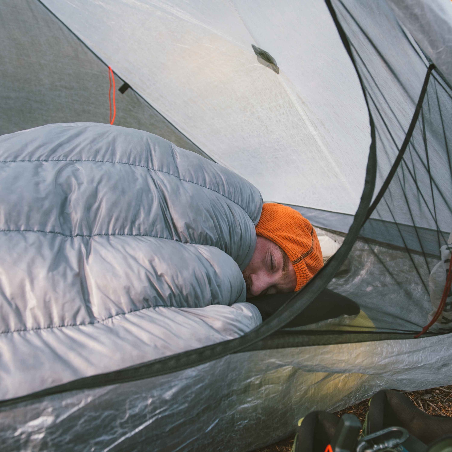 20-Degree Ultralight Camping Quilt by Hyperlite Mountain Gear