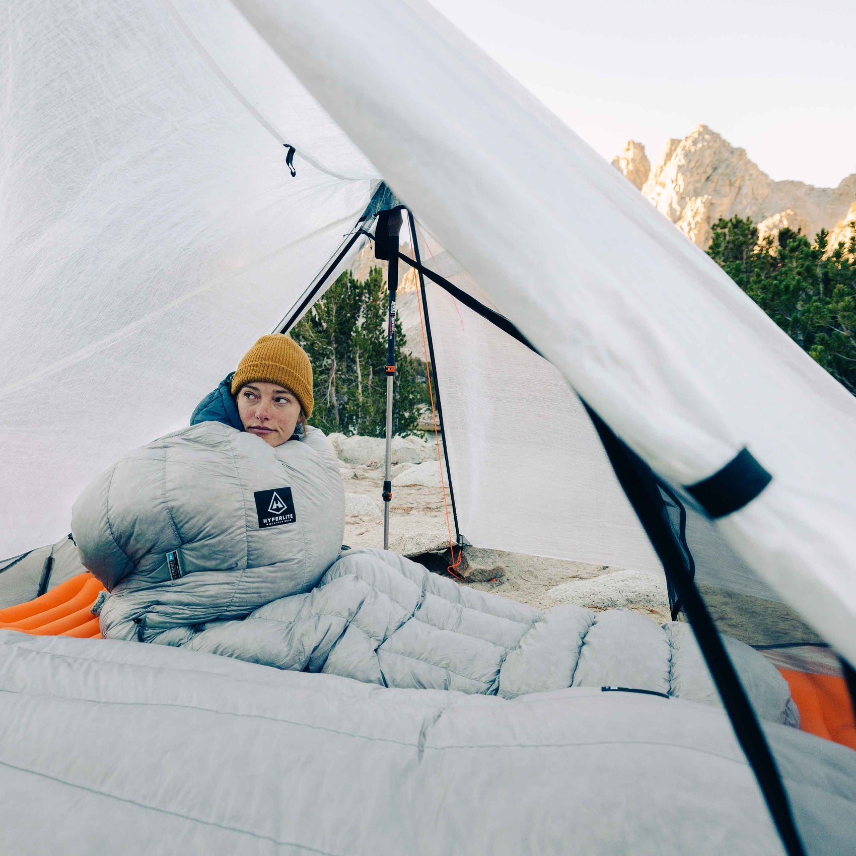 20-Degree Ultralight Camping Quilt by Hyperlite Mountain Gear